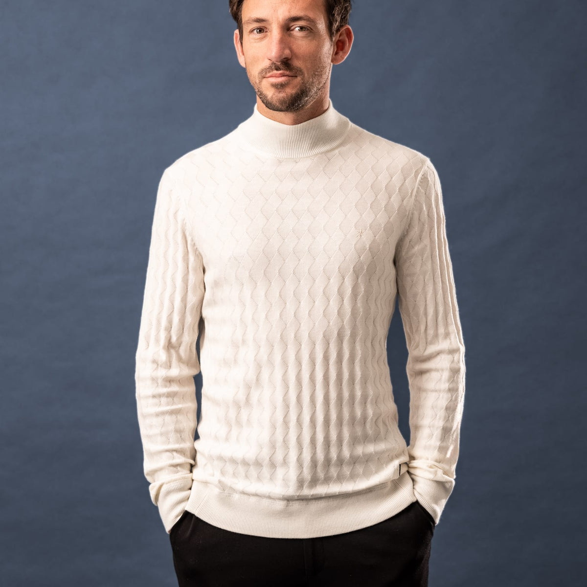 MERINO-LYOCELL ARGUILE TURTLE TRUI - OFF WHITE – KOLLEKT